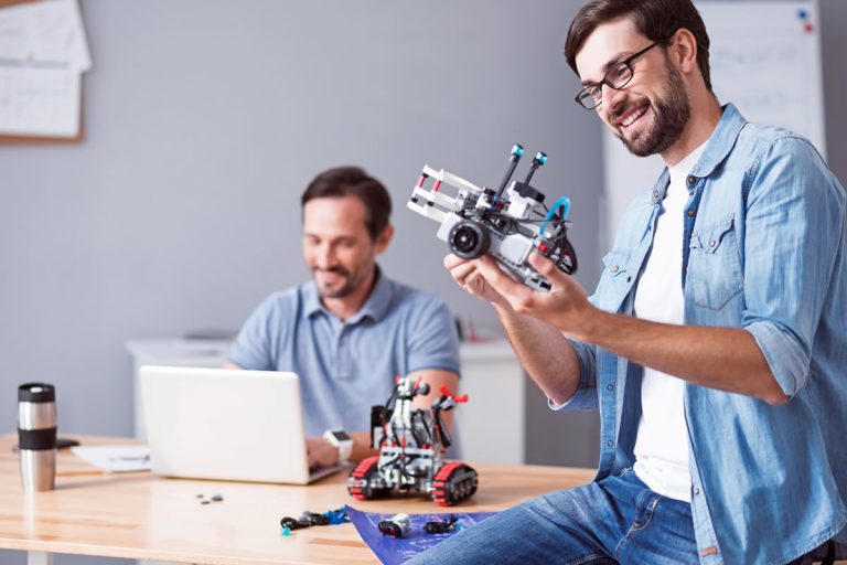How Do Beginners Learn Robotics? (4 Top Tips!)