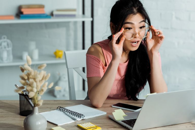 Pressure Marks On Laptop Screen: How To Fix